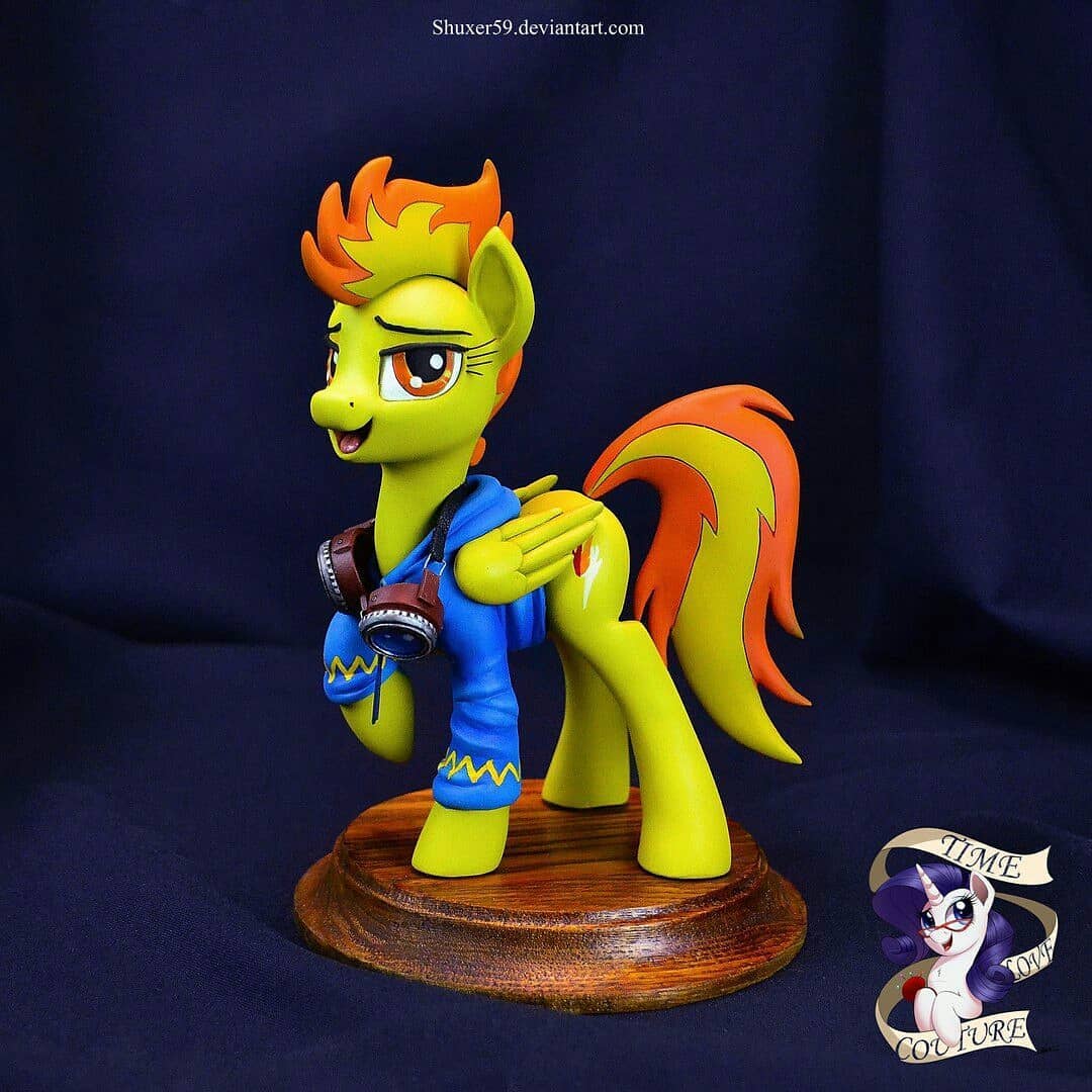 Meet "Shux" Who Creates Hyper Realistic Fantasy Sculptures With Polymer ...